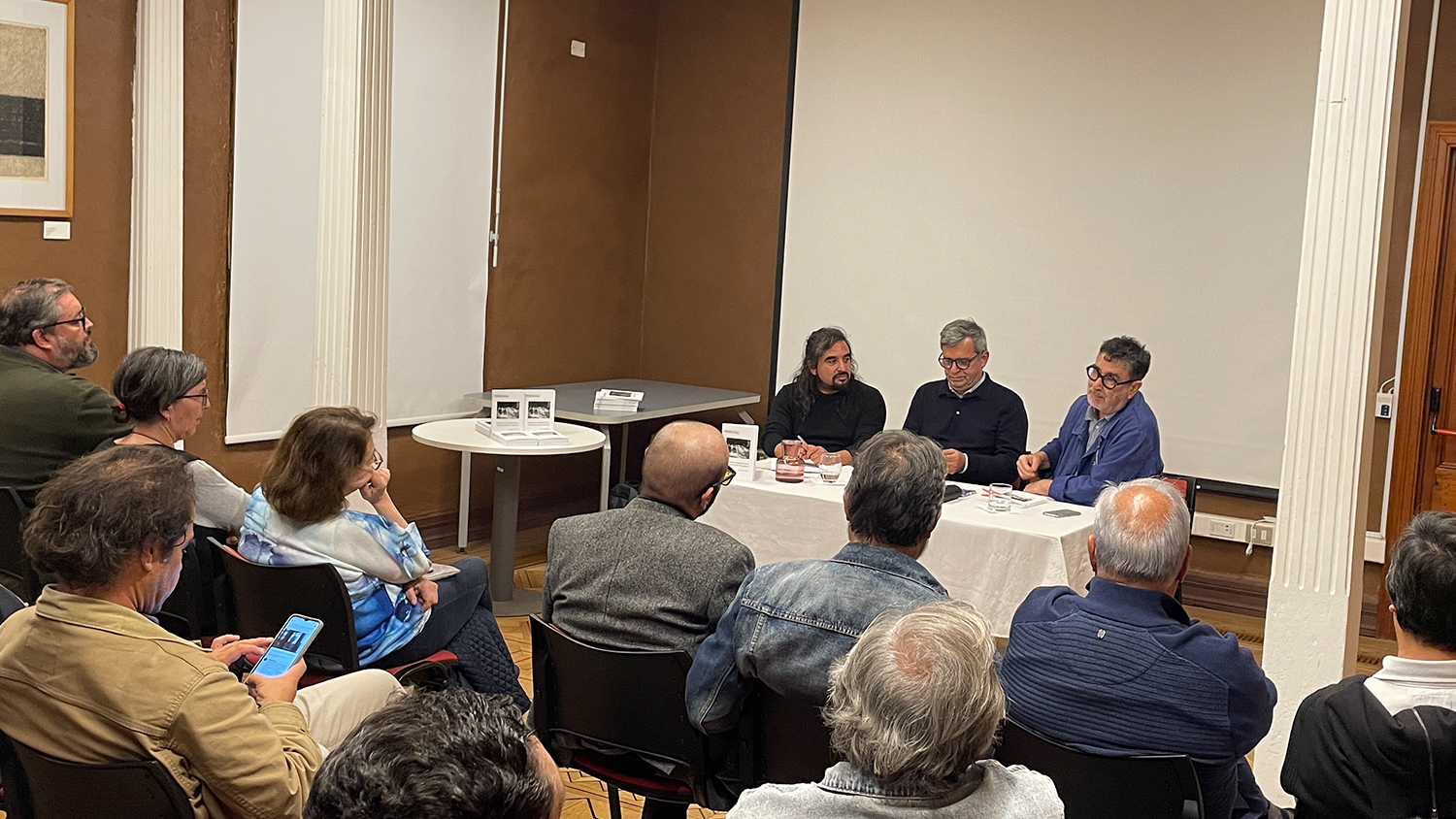 Justo Pastor Mellado presenta nuevo libro de grabado: “Que se aprecie ...